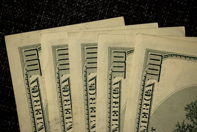 Music Producer Income Guide 2025 - How Much Do Producers Really Make?